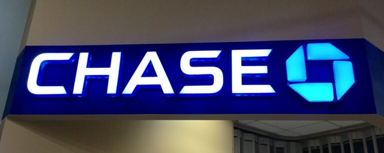 Chase Investment Account Review: All About The Self-Directed Trading Platform